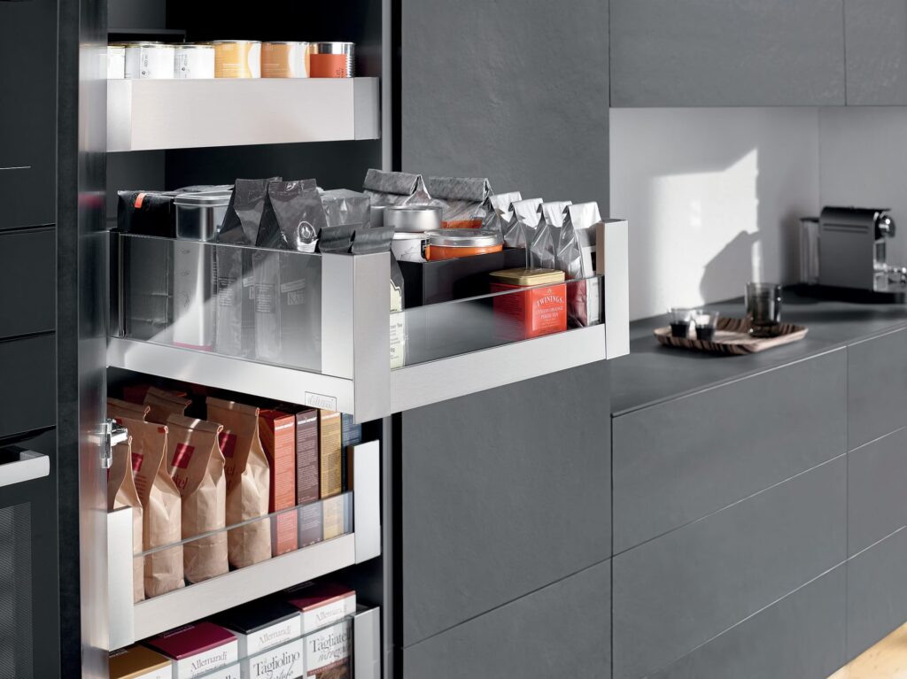 Blum Tandembox Und Space Tower: Ein Überblick | Floristik Haenni