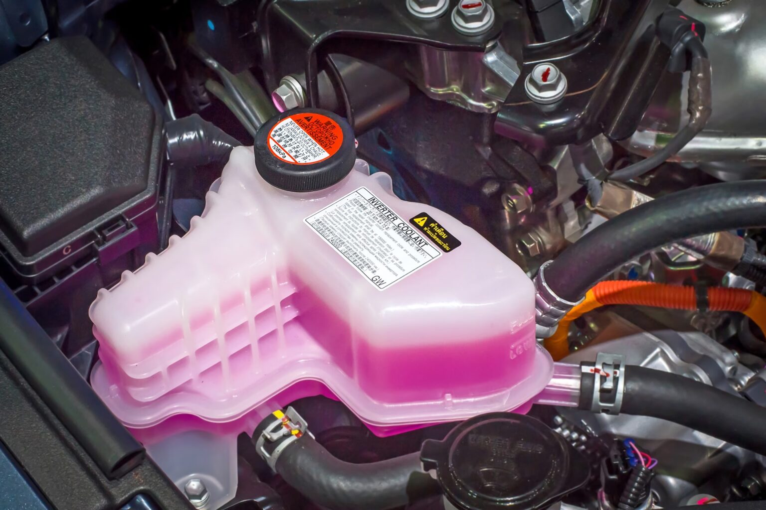 Geruchlose Flussigkeit Unterm Auto